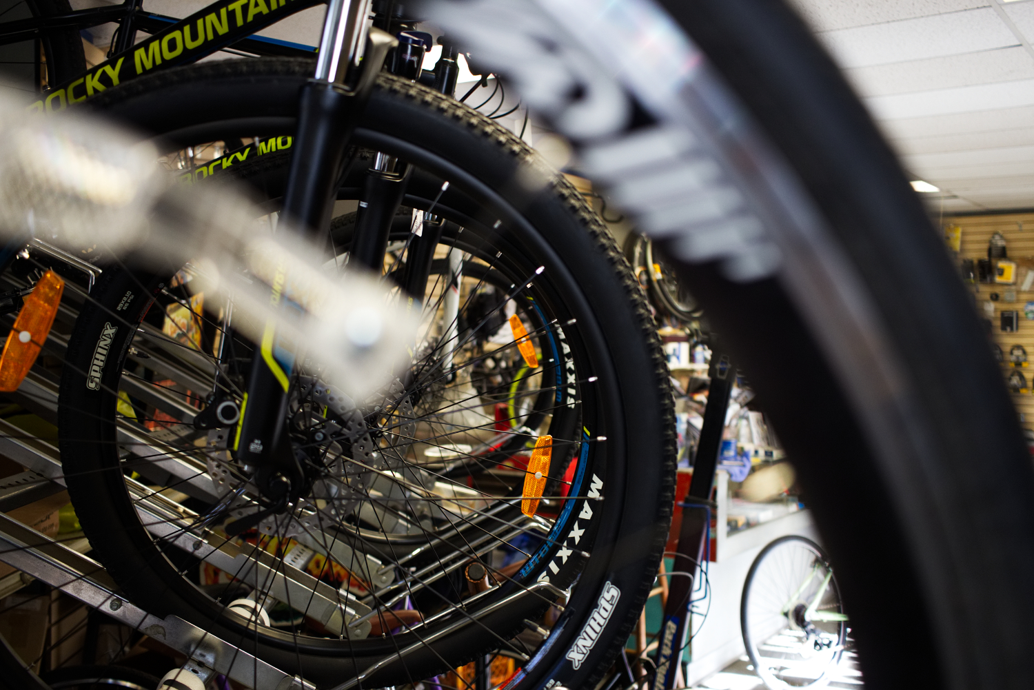Iron City Bikes Serves Steel City Cyclists – Off the Bluff